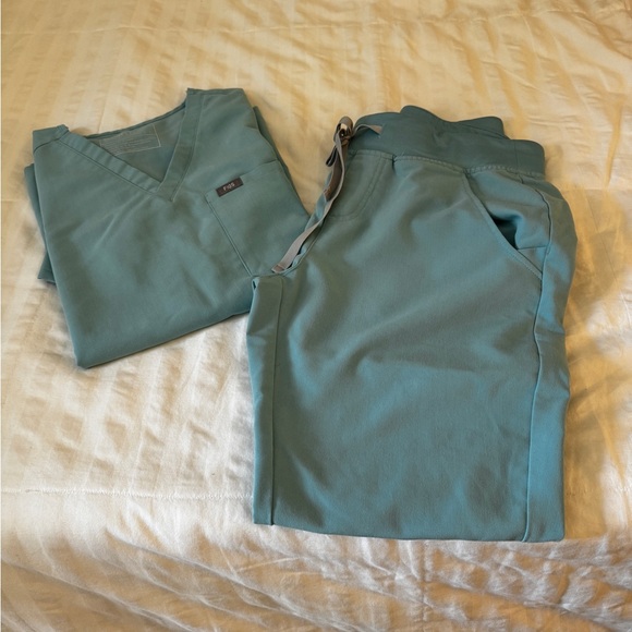 Figs | Other | Figs Seaglass Scrub Set Small | Poshmark